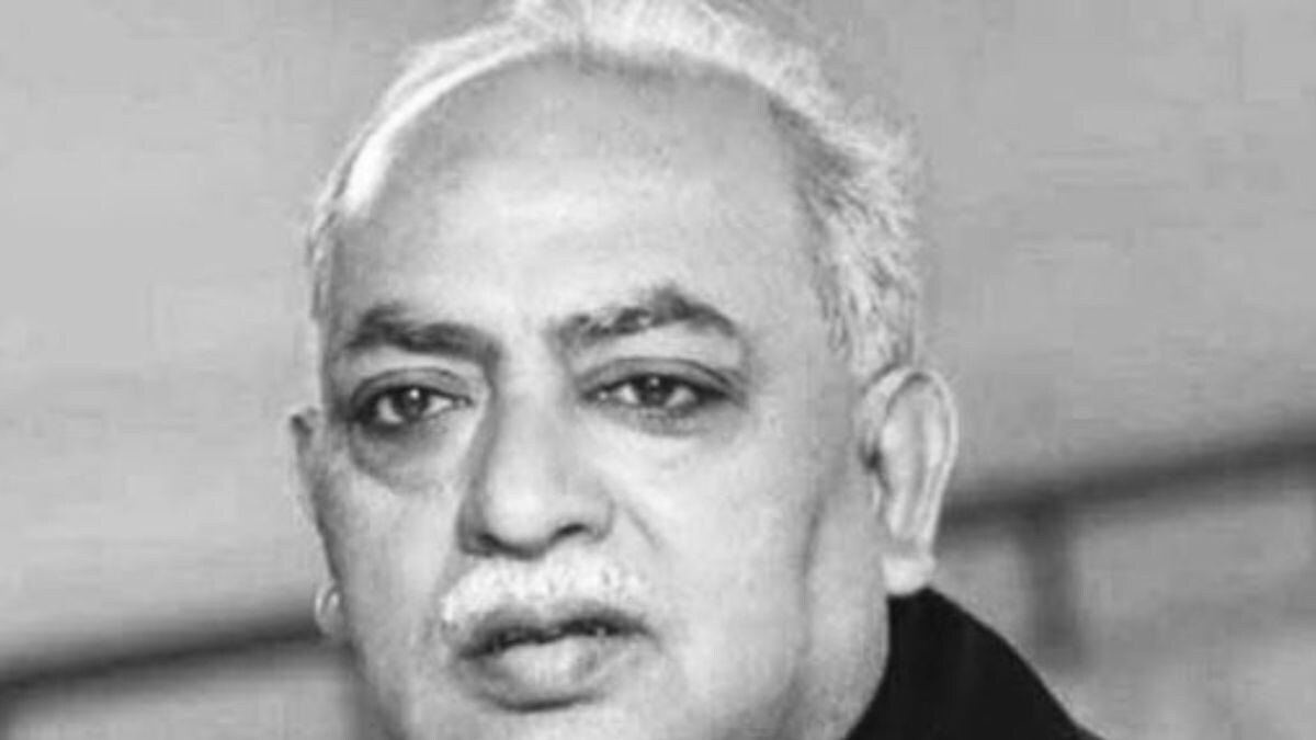 Renowned Poet Munawwar Rana Passes Away Following Prolonged Illness ...