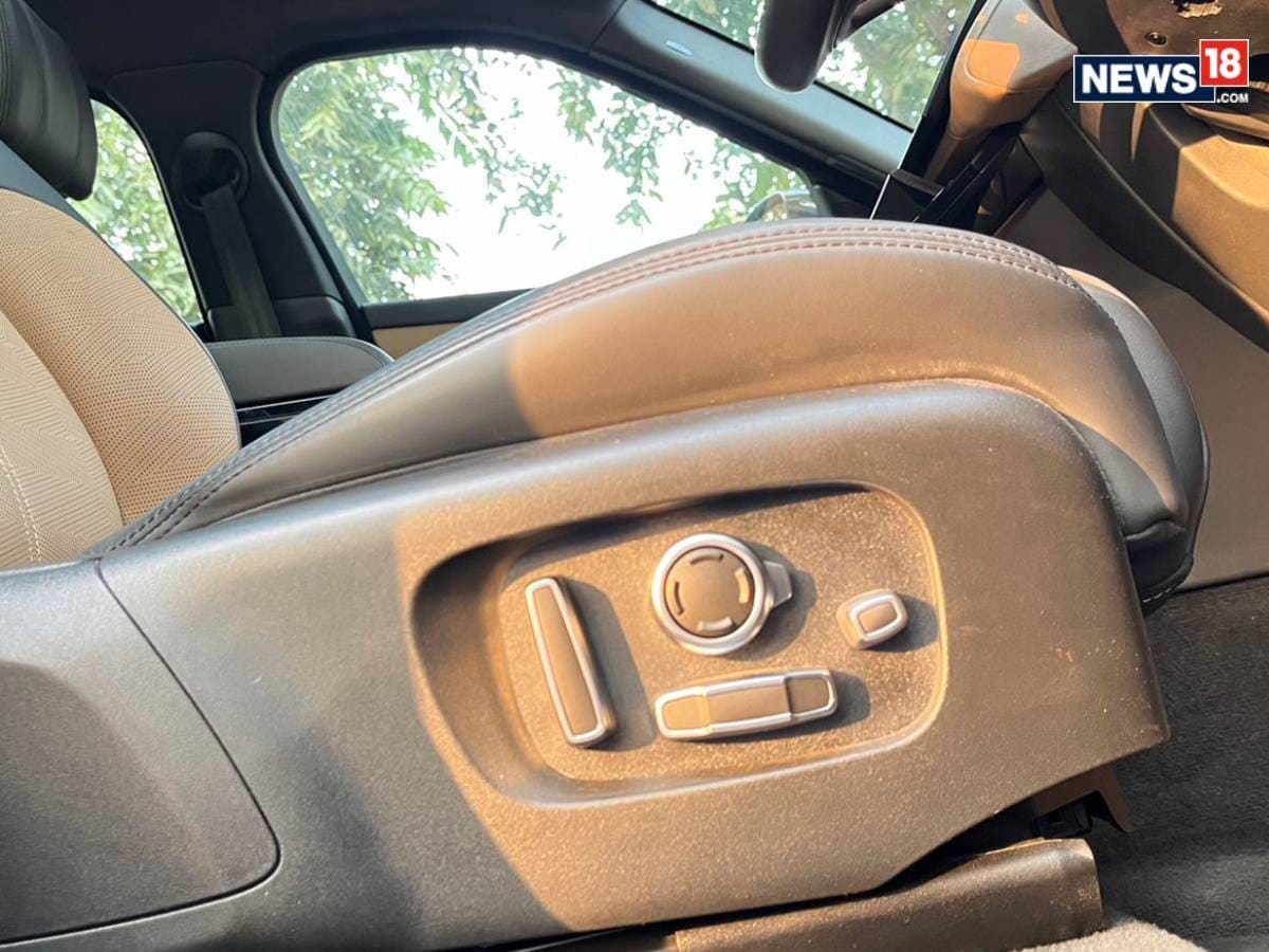 Range Rover Velar Facelift in Pics: See Design, Interior, Features, and ...