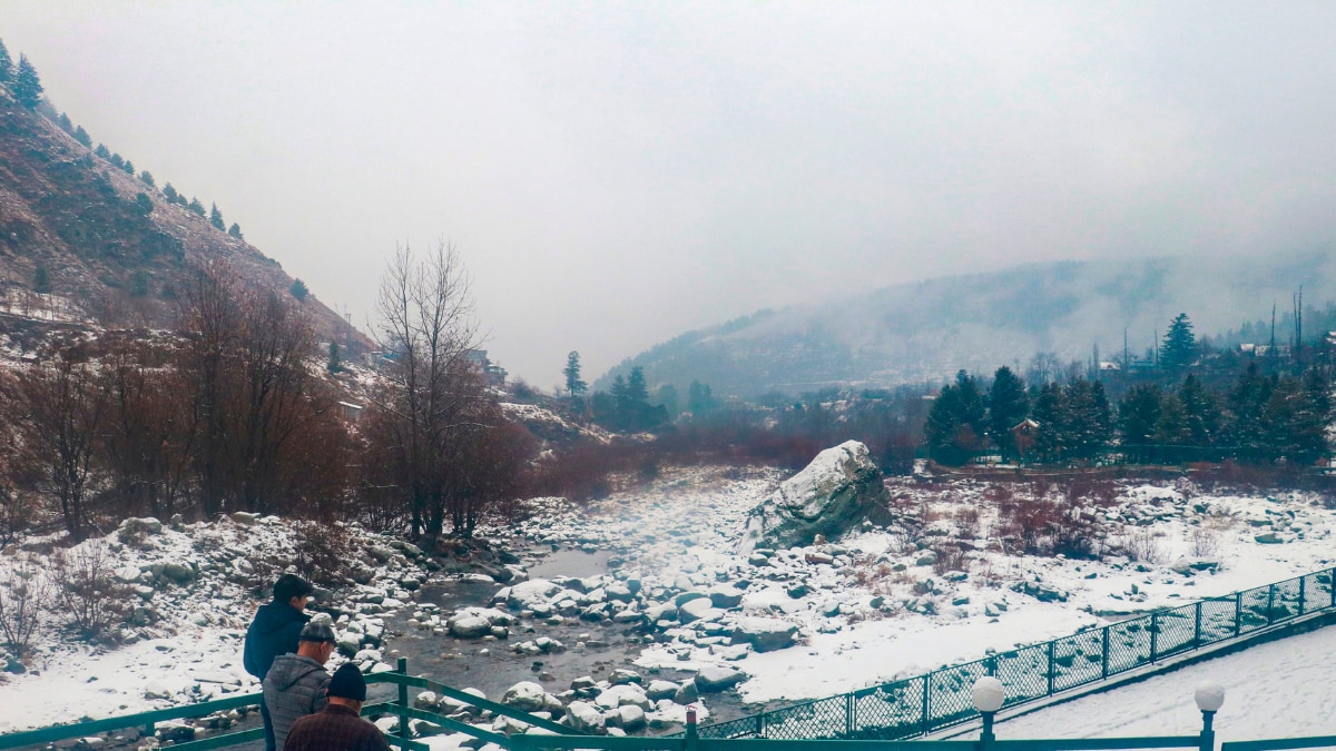 North India to Witness First Intense Spell of Winter Rain and Snow This ...