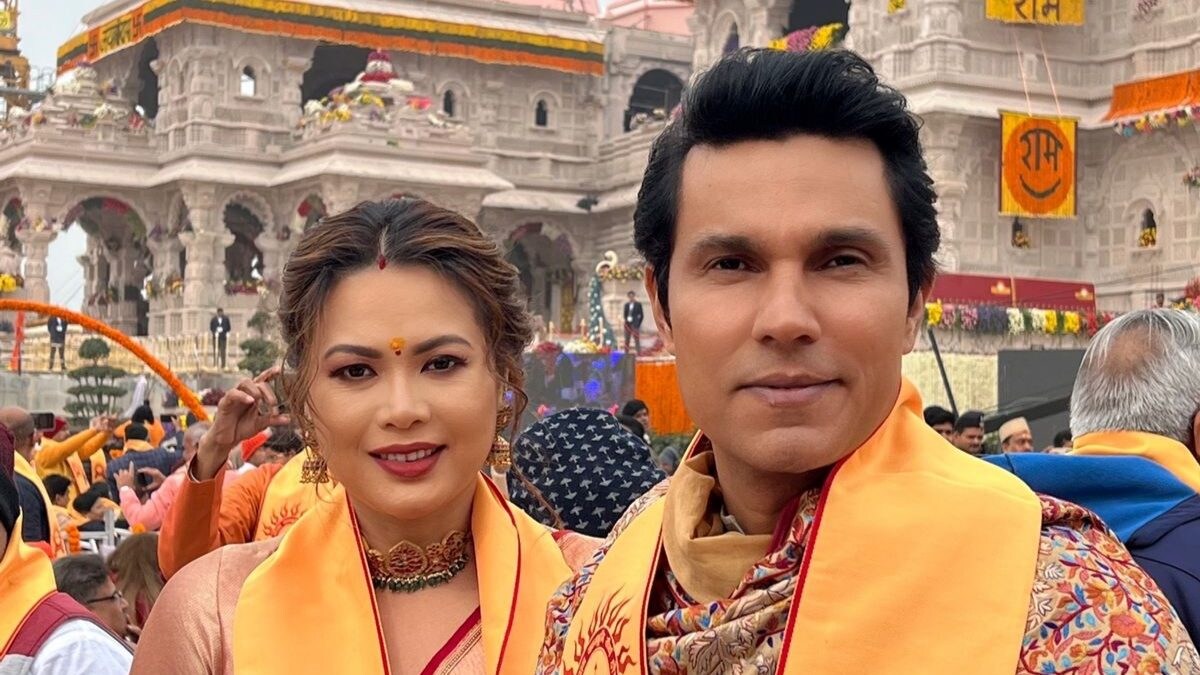 Randeep Hooda Arrives For Ram Mandir Consecration Ceremony At Ayodhya ...