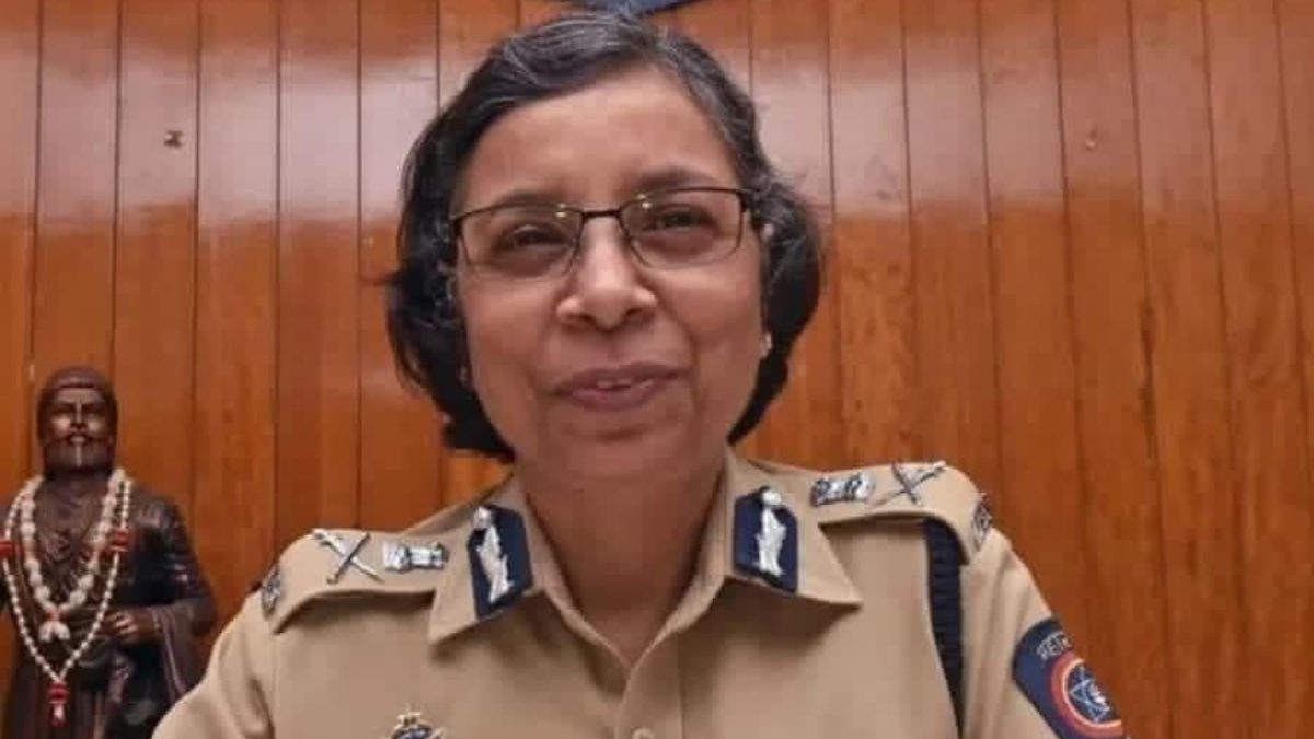 Rashmi Shukla is Maharashtra's 1st Woman DGP | FAQ on IPS Officer & Her Fallout With Previous ...