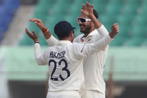 Kuldeep Yadav is a Much More Matured Bowler Now, But Axar Patel Gives ...