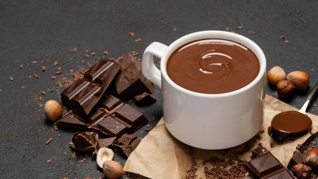6 Benefits Of Drinking Hot Chocolate | Lifestyle News - News18