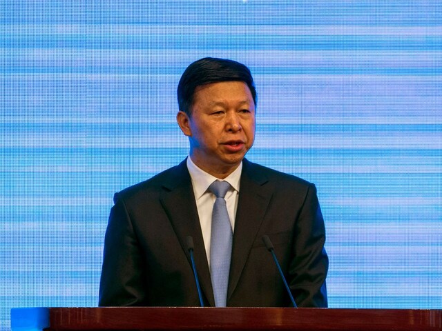 Shun Pro-independence Forces; China in Last-minute Appeal to Taiwan ...