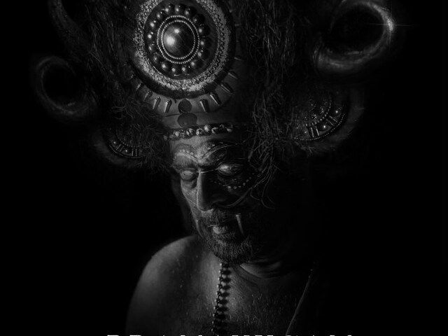 Character Poster Of Amalda Liz From The Film Bramayugam Goes Viral - News18