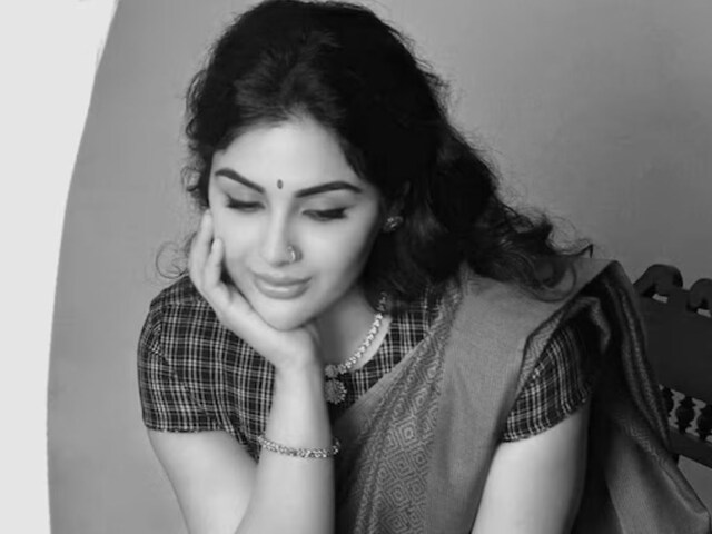 Throwback: Actress Samyuktha Menon Shares Pictures Of Retro Look Test ...