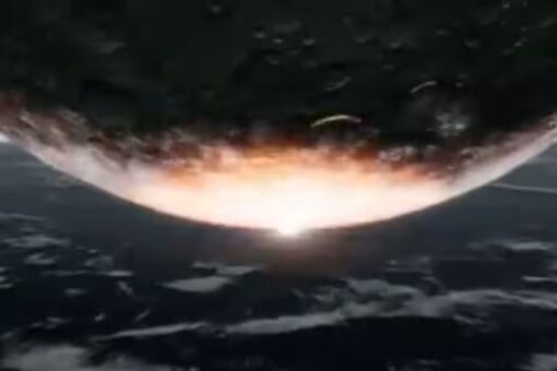 Imaginary Video of Doomsday Caused By Meteorite Hitting Earth Viral - News18