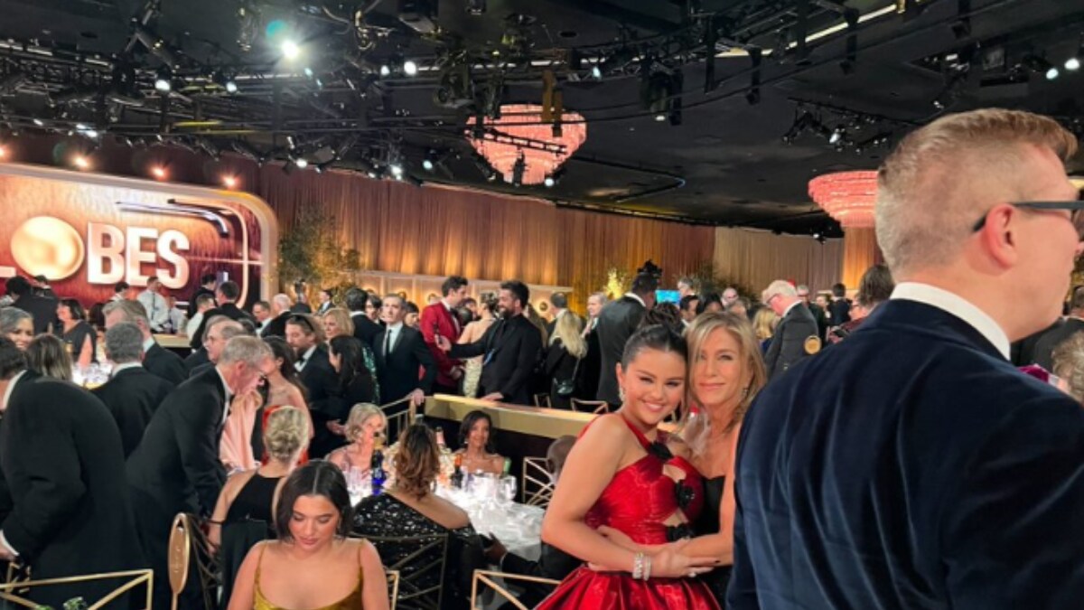 Selena Gomez And Jennifer Aniston Steal The Show With Sweet Reunion At ...