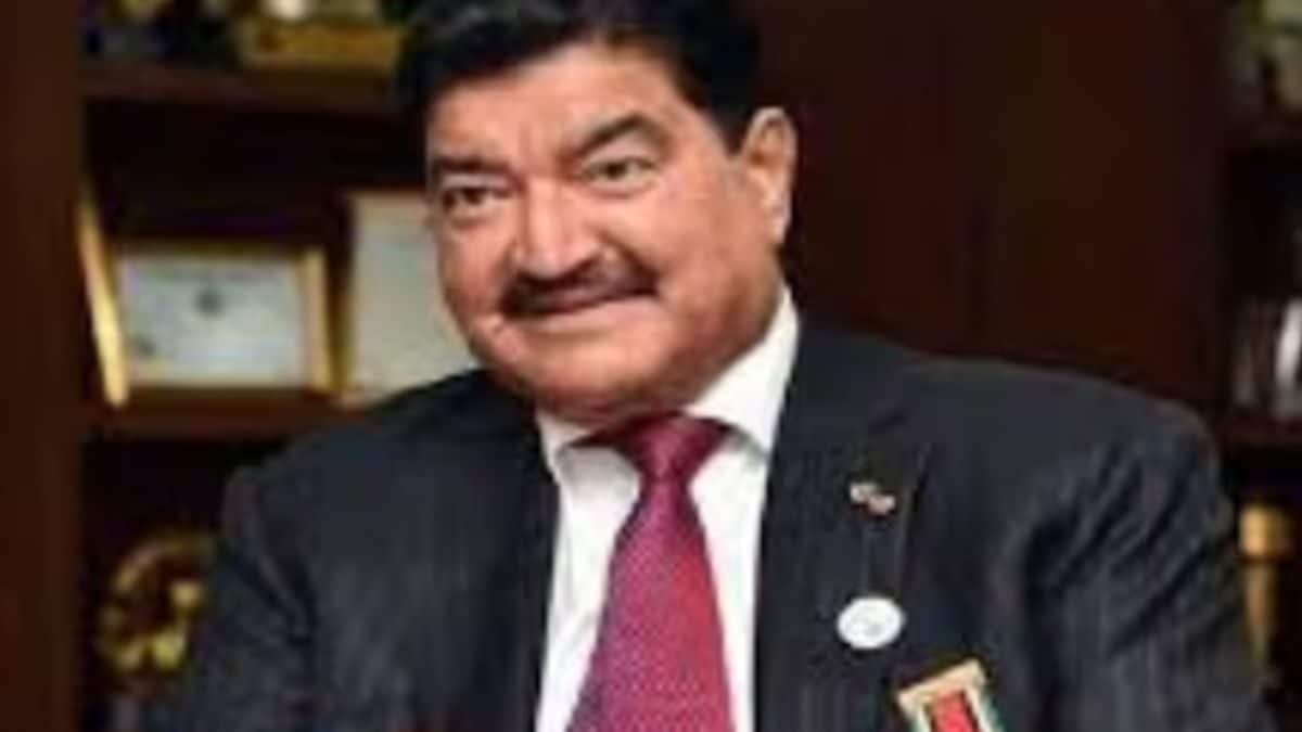 Fall From Grace: How Billionaire BR Shetty Went Bankrupt | Business ...