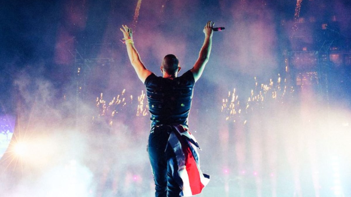 Coldplay Is Attempting To ‘Fix Earth’ By Reducing Band’s Carbon ...