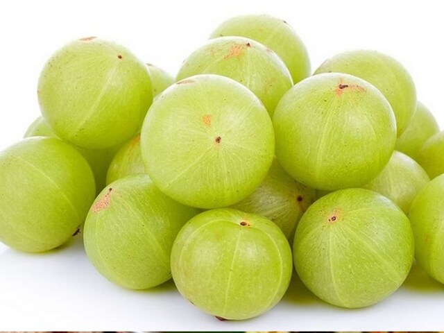 Immunity Boost To Glowing Skin, The Many Benefits Of Boiled Amla - News18
