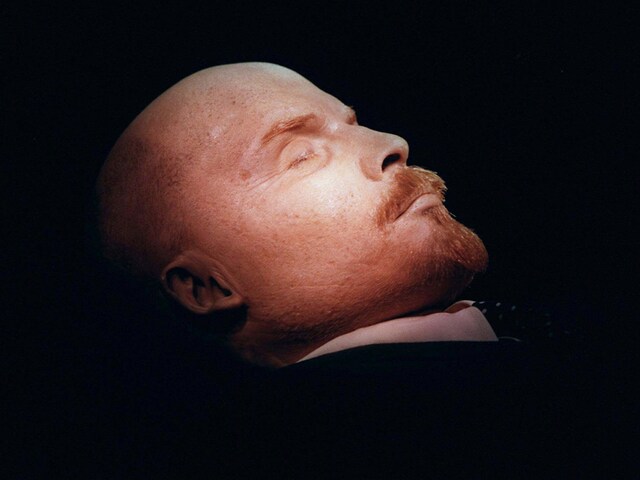 100 Years after Vladimir Lenin's Death, Russians Shrug at His Legacy ...