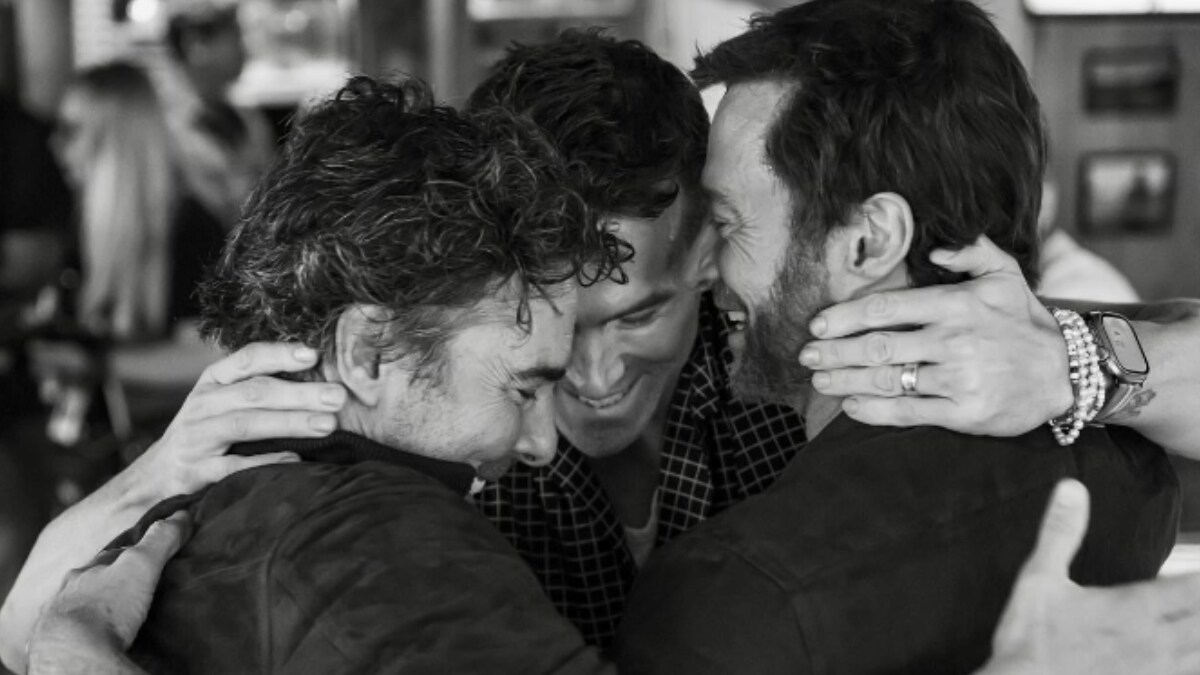‘Ended With Brotherhood’: Shawn Levy Hugs Ryan Reynolds, Hugh Jackman ...