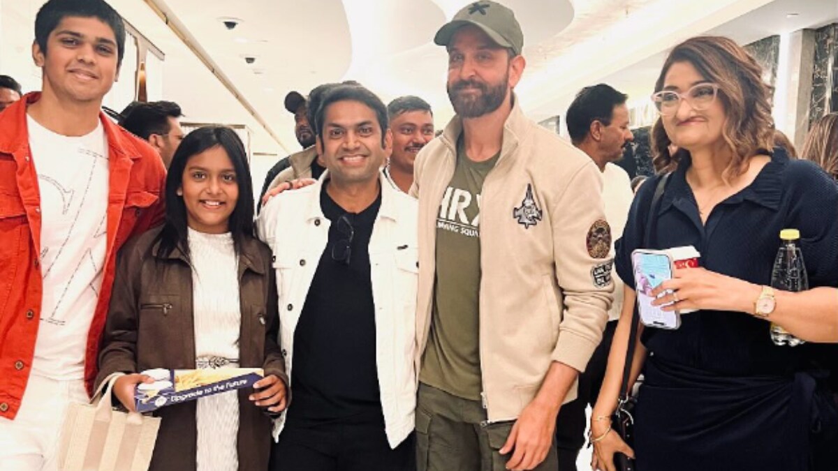 Fighter Star Sharib Hashmi Shares Adorable Photos From Screening With ...