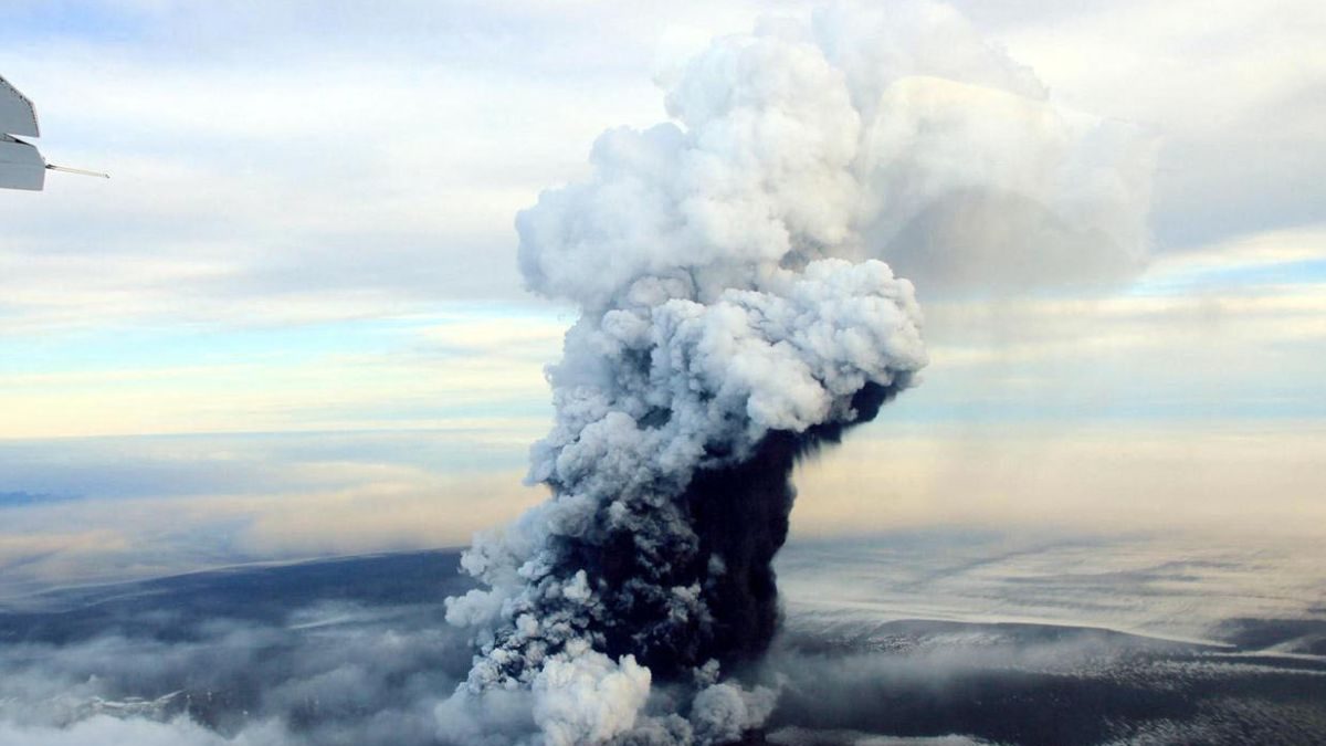 Iceland Monitors Most Active Volcano Fearing Eruption Due to Lake Burst at Europe's Largest ...