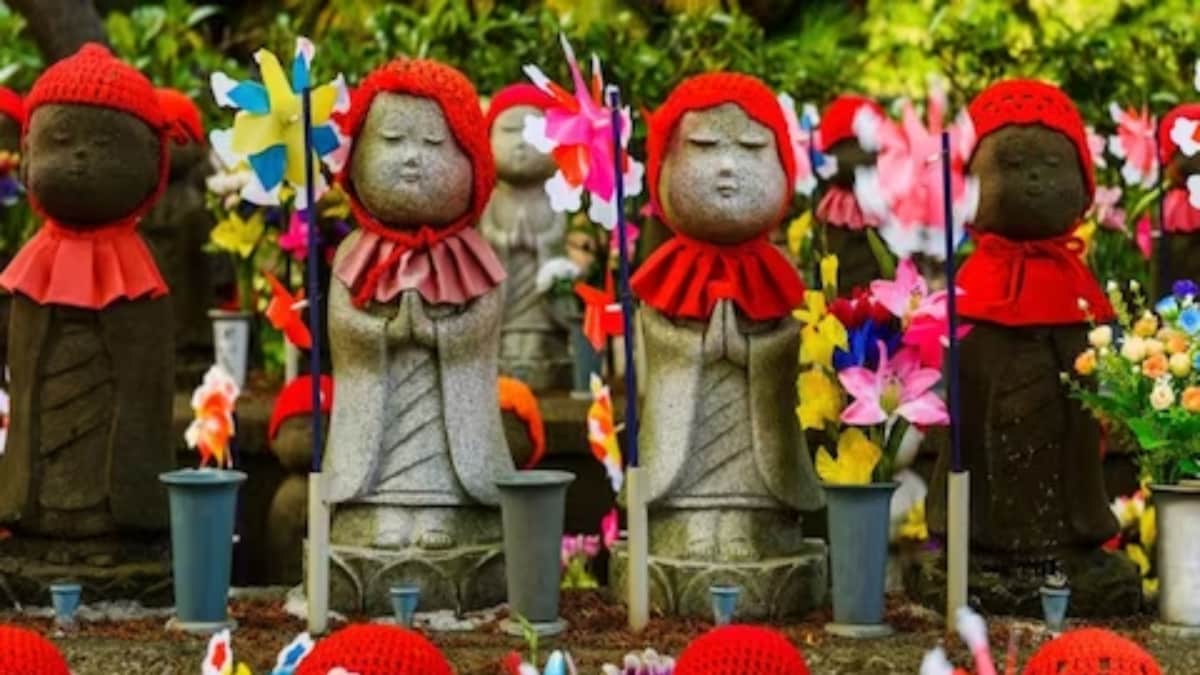 What's Mizuko Kuyo, A Japanese Tradition To Mourn The Loss Of An Unborn ...