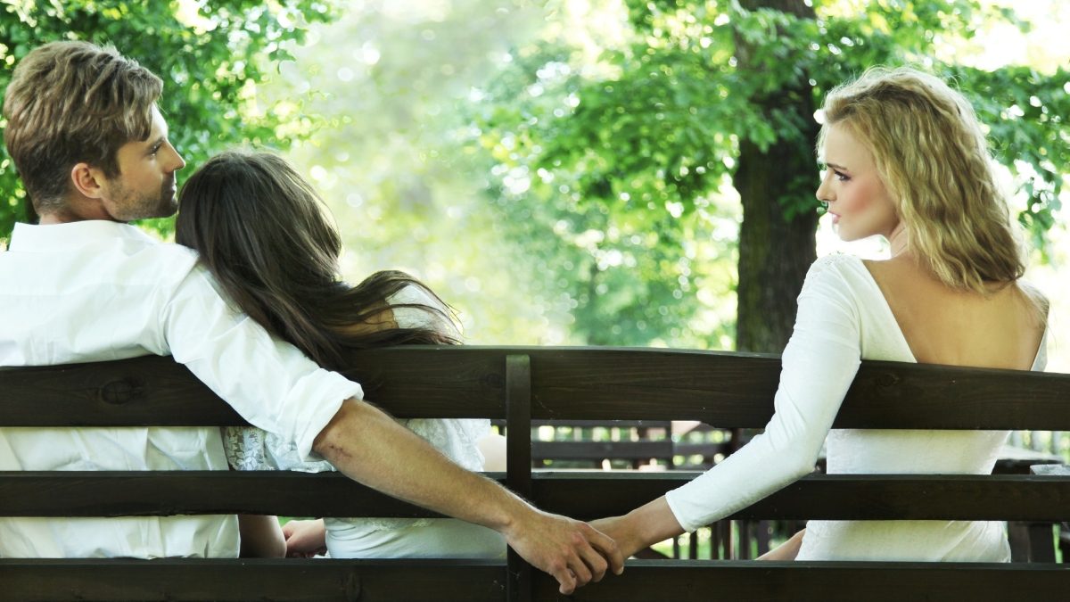 Flirting Day 2024: Date, Significance and How to Celebrate For ...