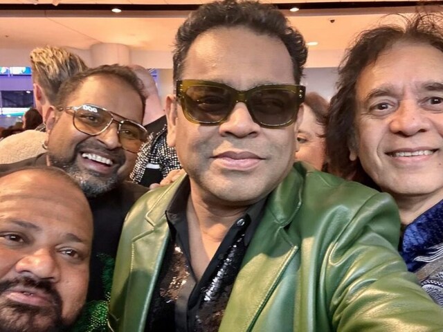 AR Rahman Drops Selfie With Shankar Mahadevan, Zakir Hussain And Selva ...