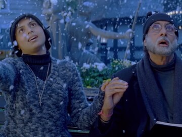Amitabh Bachchan, Rani Mukerji's Black Gets Its OTT Release After 19 ...