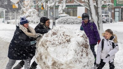 In a ‘Historic’ First, Canada’s Atlantic Coast Buried in Three Feet of ...