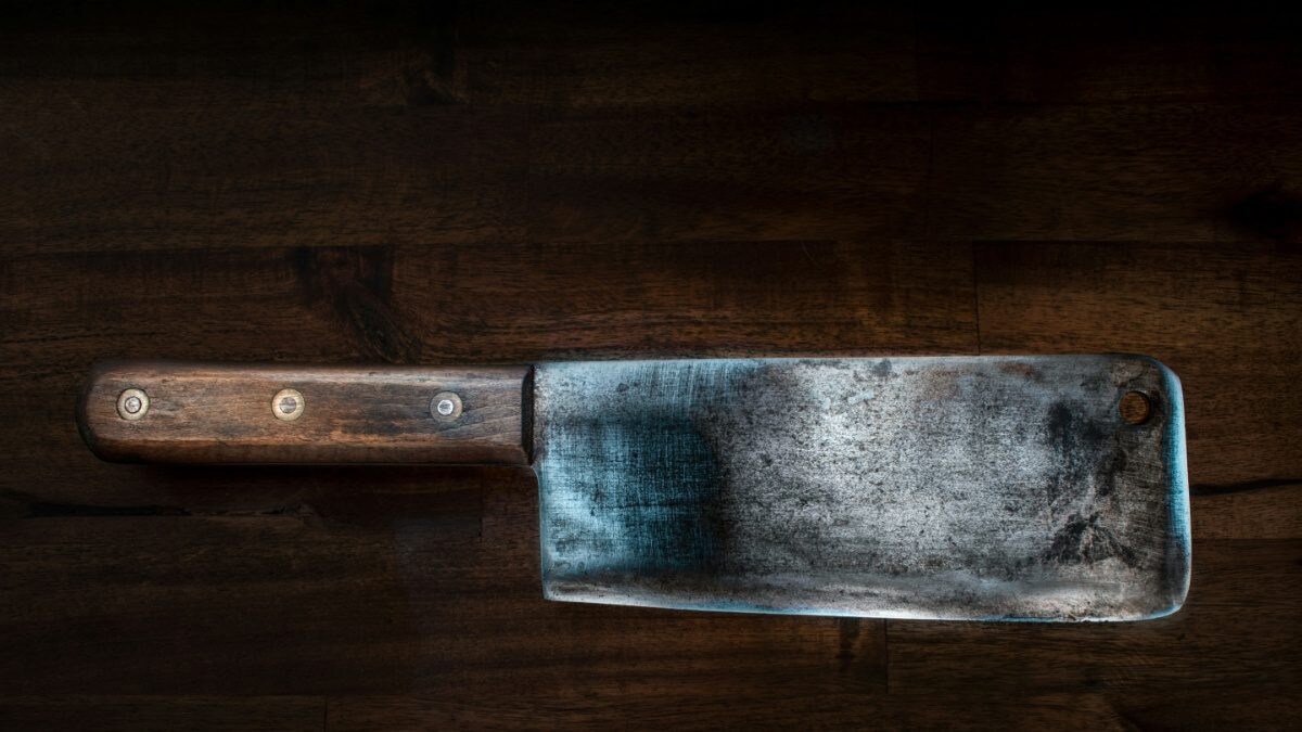 Paris Police Shoot Dead Meat Cleaver-Wielding Man Who Threatened Them ...