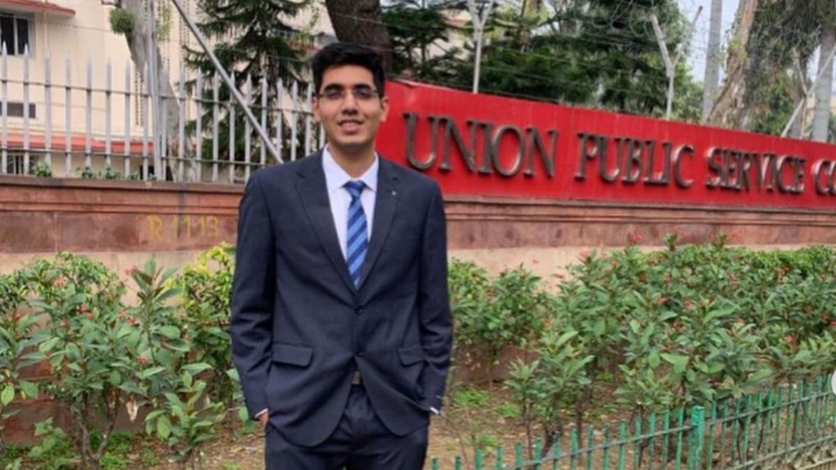 UPSC CSE: Meet Dr Aaditya Sharma Who Became IAS in His First Attempt ...