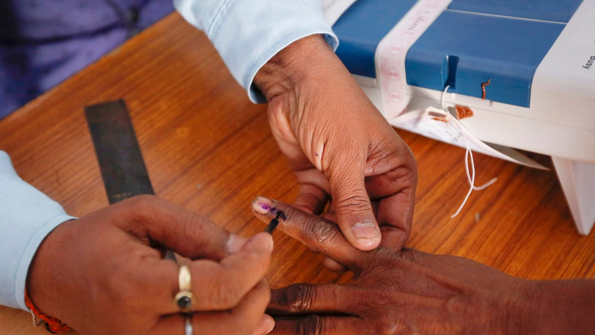 It Will Soon be Time for 'I Voted' Selfies. But Do You Know Where That ...