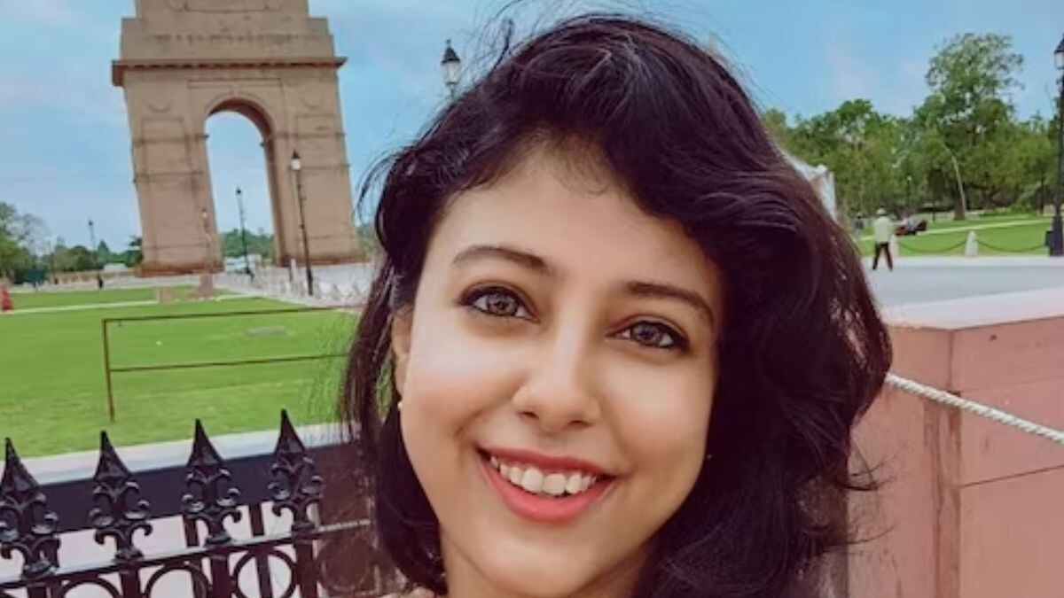 23-year-old Tamali Saha Cracks UPSC in First Attempt, Secures Rank 94 - News18