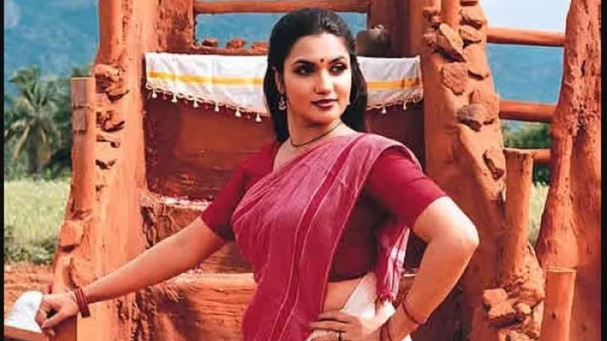 There Is No Goundamani Sir Like You See In The Movies: Actress Sukanya ...