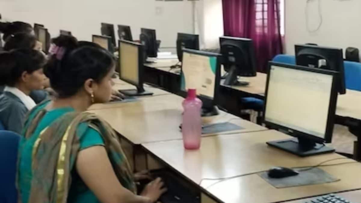 UP Government Announces 1-year Free Computer Course For SC, ST And OBC ...