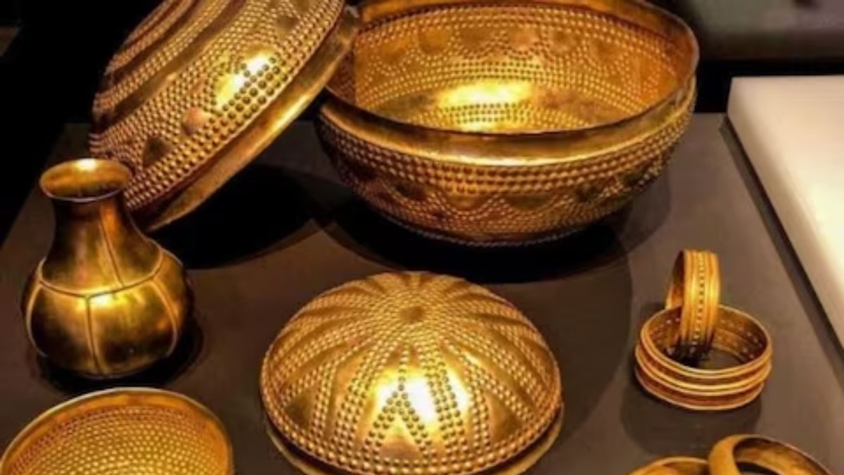In Spain, 3000-year-old Gold Treasure Made With Extraterrestrial Metals ...