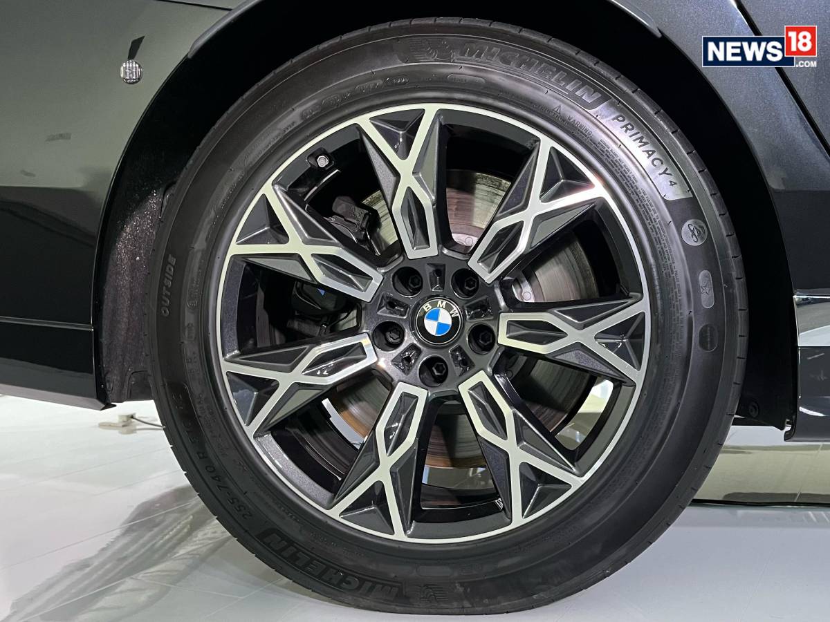 BMW 7 Series Protection: See Design, Features, Interior and More in Detail