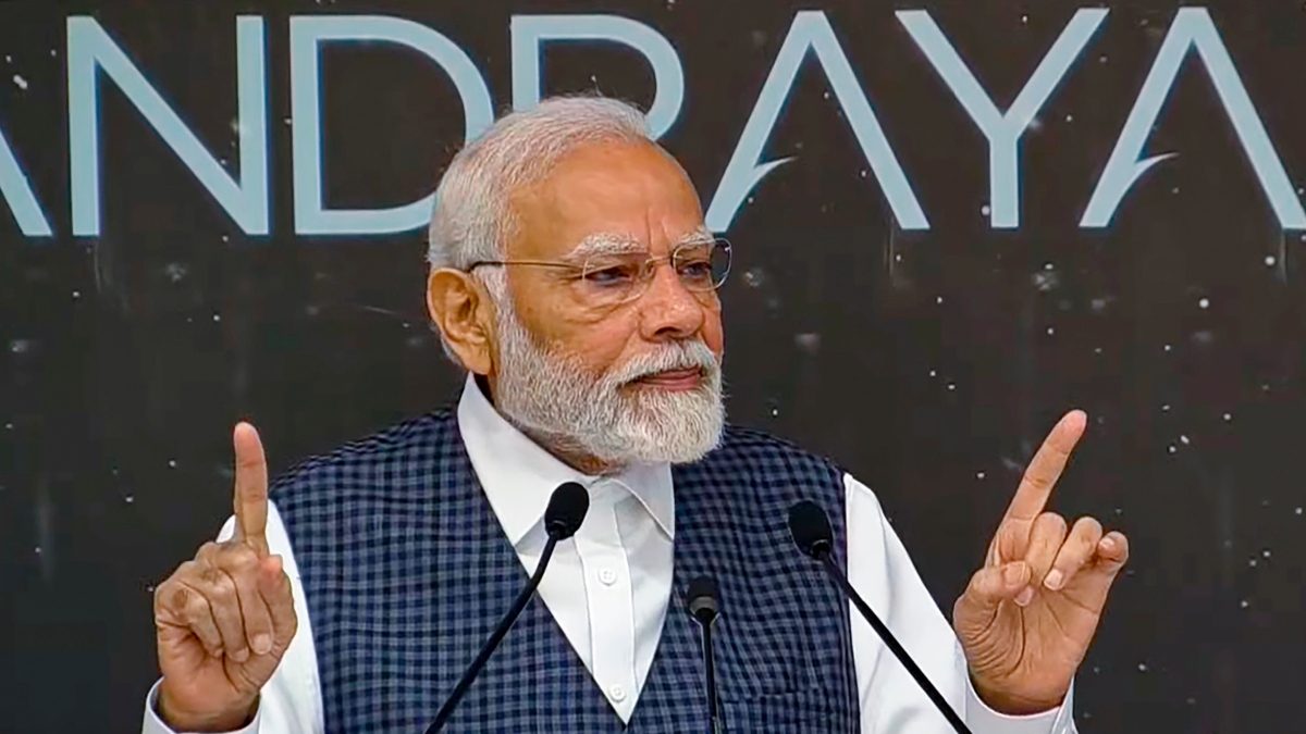 PM Modi Set to Reveal Names of 4 Astronauts Picked for Gaganyaan ...