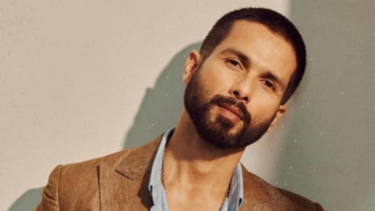 Shahid Kapoor REVEALS Why He Quit Smoking: 'I Would Hide From My Daughter And...' | Movies News ...