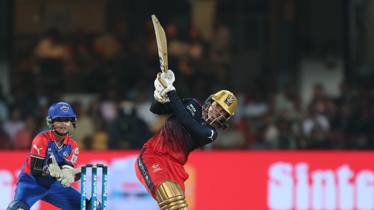 Royal Challengers Bangalore vs Delhi Capitals Highlights: DC Hand Hosts ...