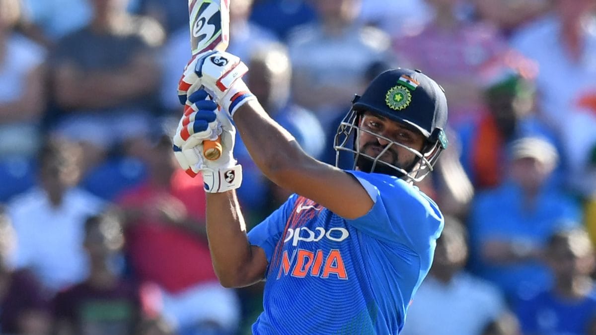 Suresh Raina Set to Lead UP Battalion in Indian Veteran Premier League ...
