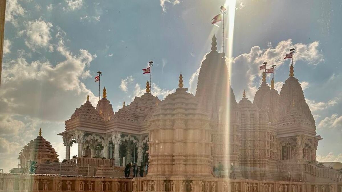 'Historic Moment': Akshay Kumar Shares Stunning Photo Of UAE's First ... 'Historic Moment': Akshay Kumar Shares Stunning Photo Of UAE's First ...