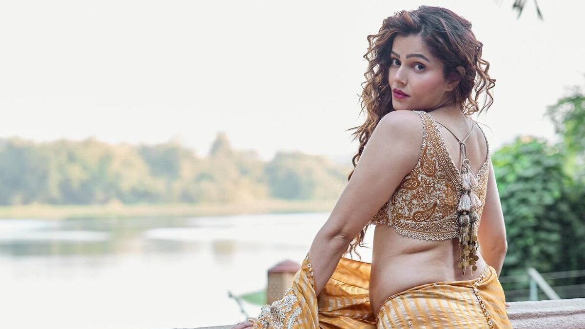 Rubina Dilaik Flaunting Her Postpartum Curves Are Pure Fitness Goals - News18