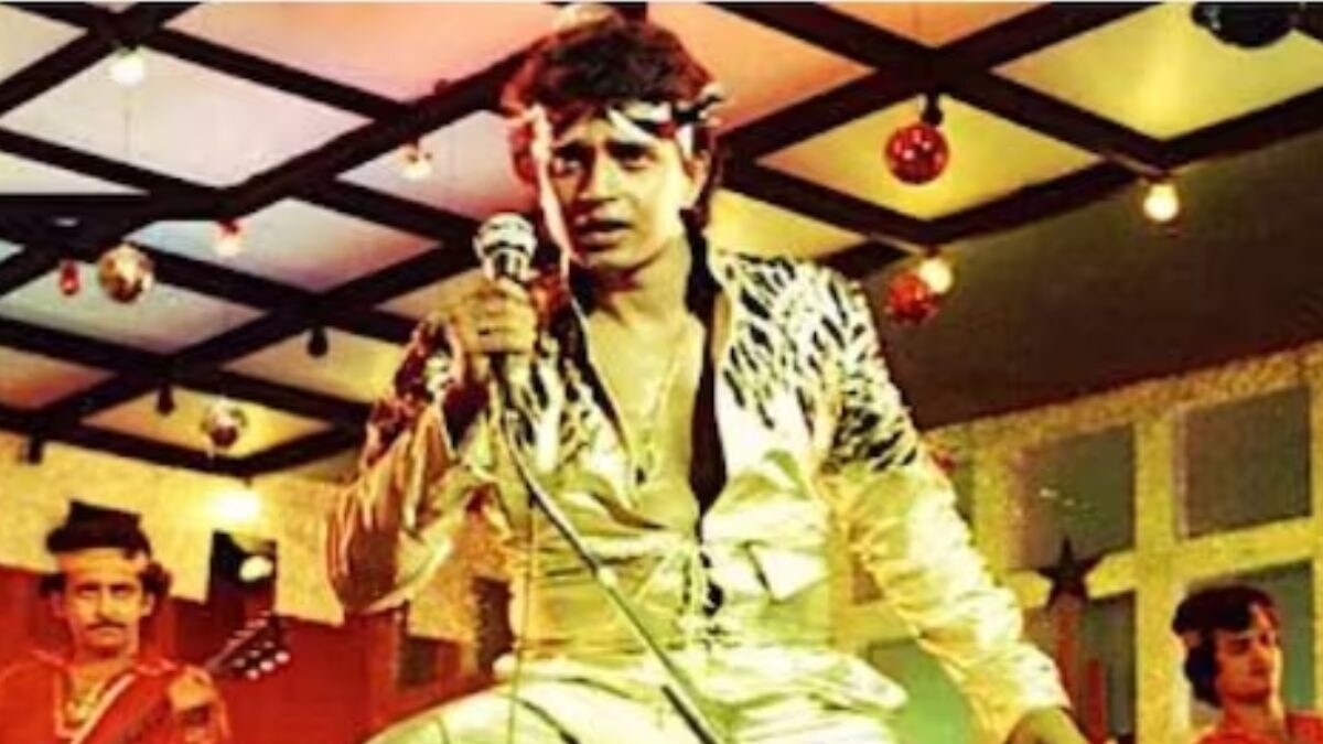 When A Coolie Called Mithun Chakraborty 'Hero' Before He Became An ...