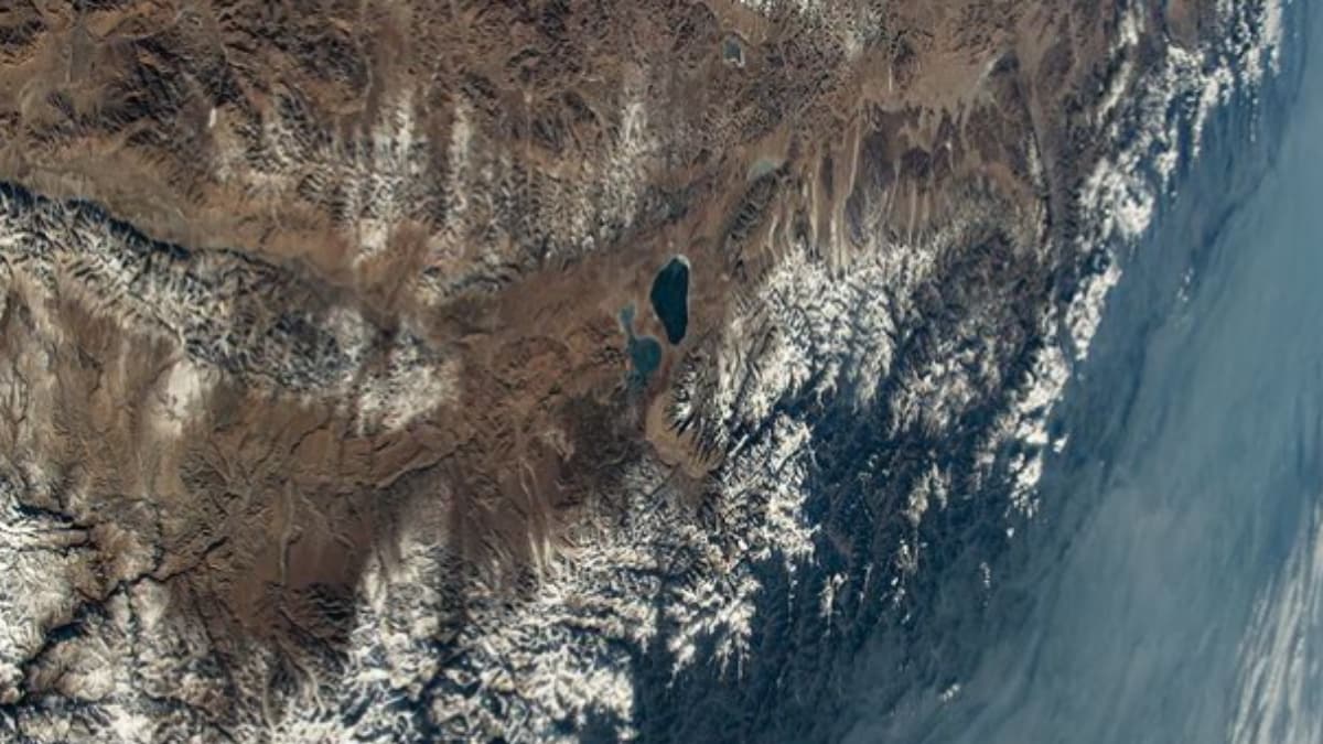 From Himalayas To Bahamas, Let's Go On A Virtual Tour Courtesy Of NASA ...