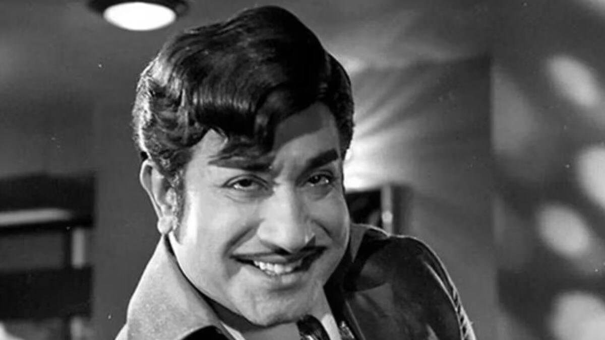 Sivaji Ganesan's Unseen Photo With His Mother And Wife Viral - News18