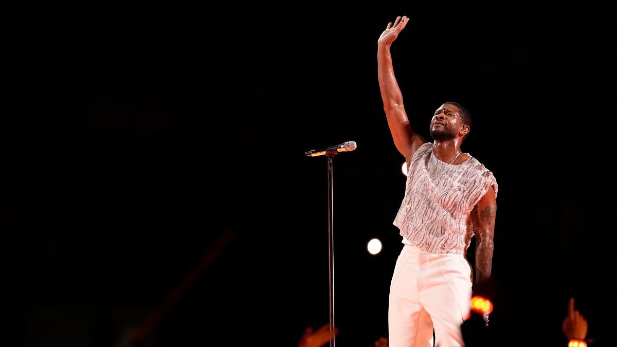 Usher's 30-Year Musical Legacy Inspires New Drama Series On 'Black Love ...