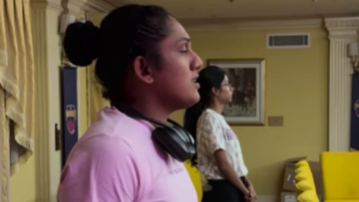 WPL 2024: Sri Lanka's Chamari Athapaththu Sings Along to 'Jana Gana Mana'; UP Warriorz Posts ...