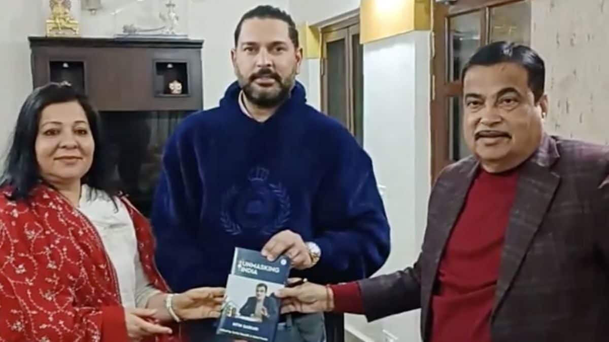 Yuvraj Singh Set for New Innings? 2011 World Cup Hero in Touch With 2 BJP Leaders, May Make ...