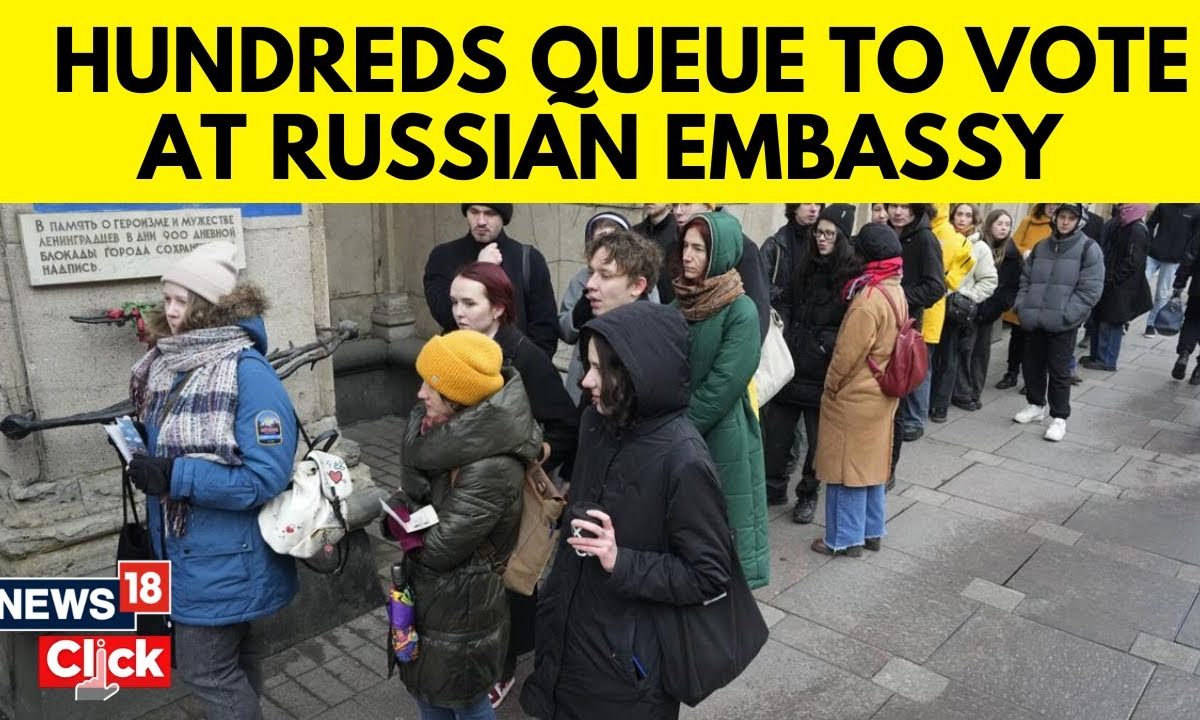 At Russian Embassies Across Europe Large Crowds Gather To Vote ...