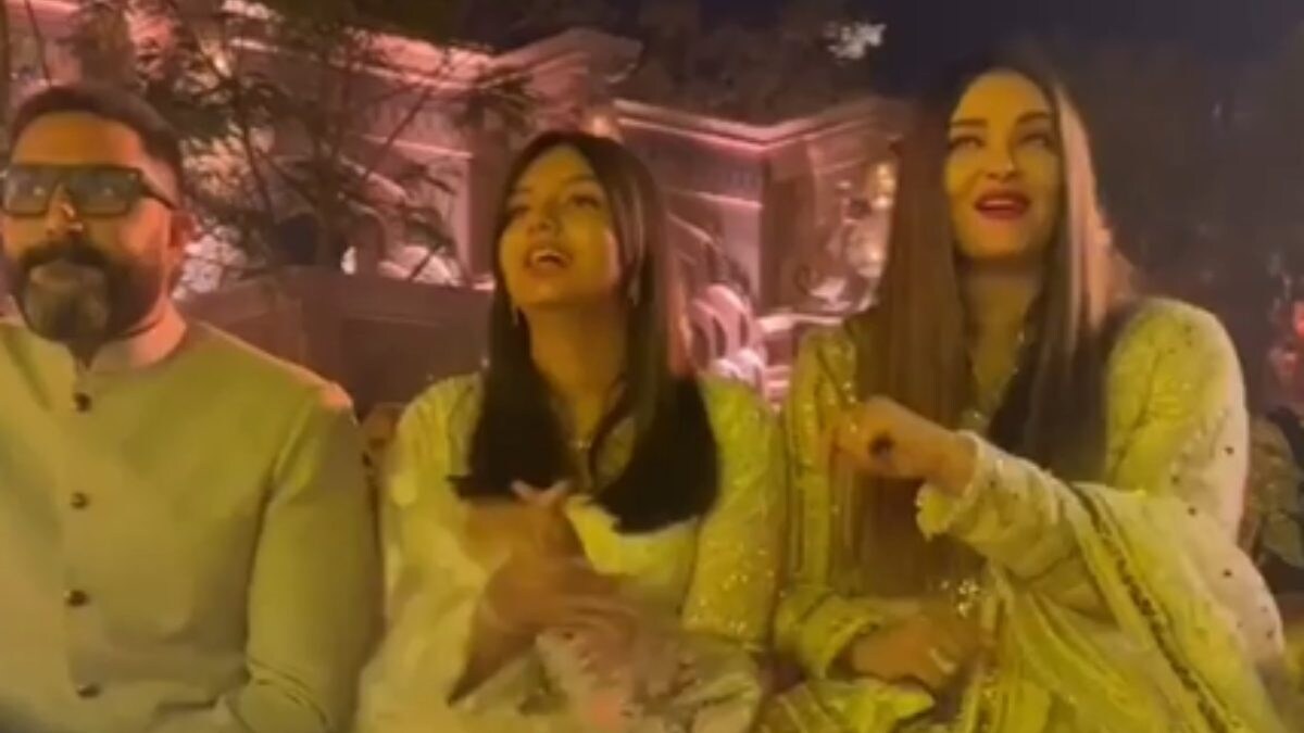 Aaradhya Bachchan Debuts New Look at Anant Ambani's Party, Kisses Bangs ...