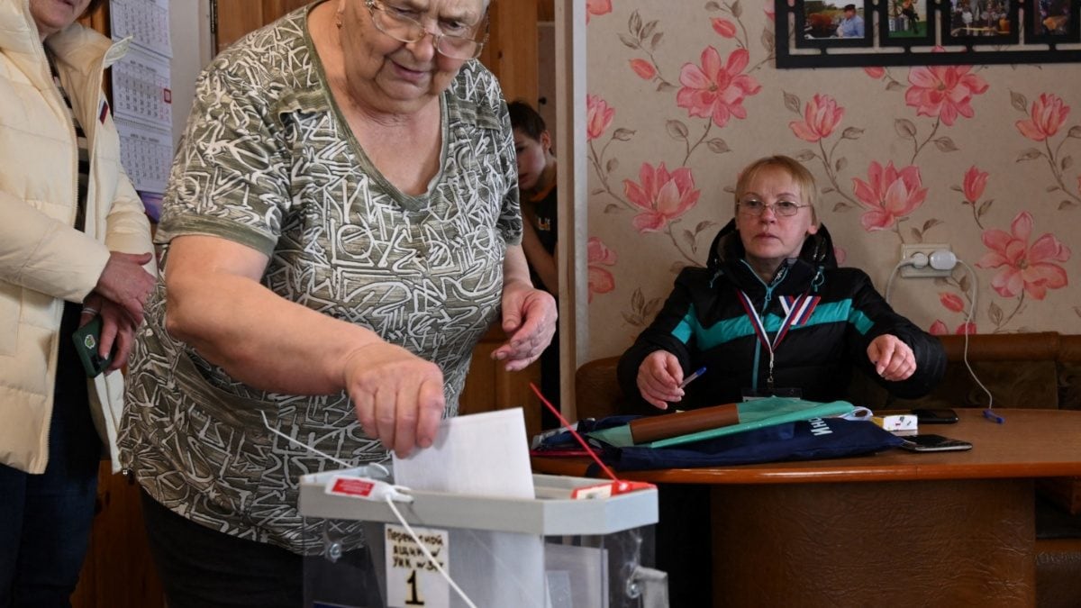 Russia Heads to The Polling Booth: Five Things to Know About ...