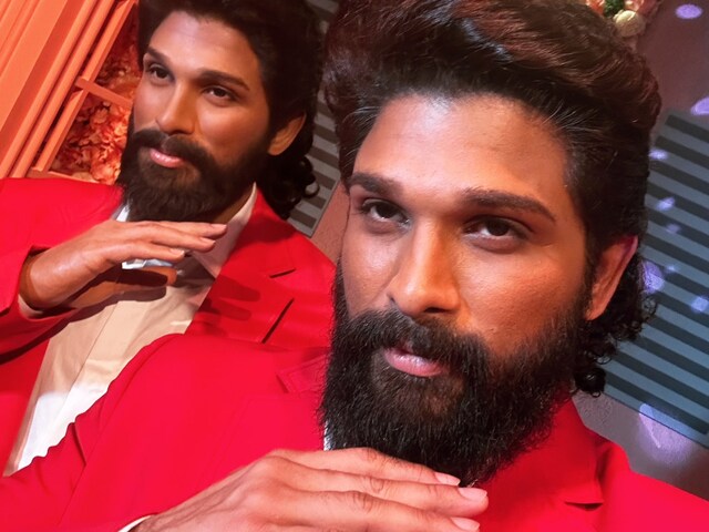 Allu Arjun Poses With His Wax Statue at Madame Tussauds Dubai, Strikes ...