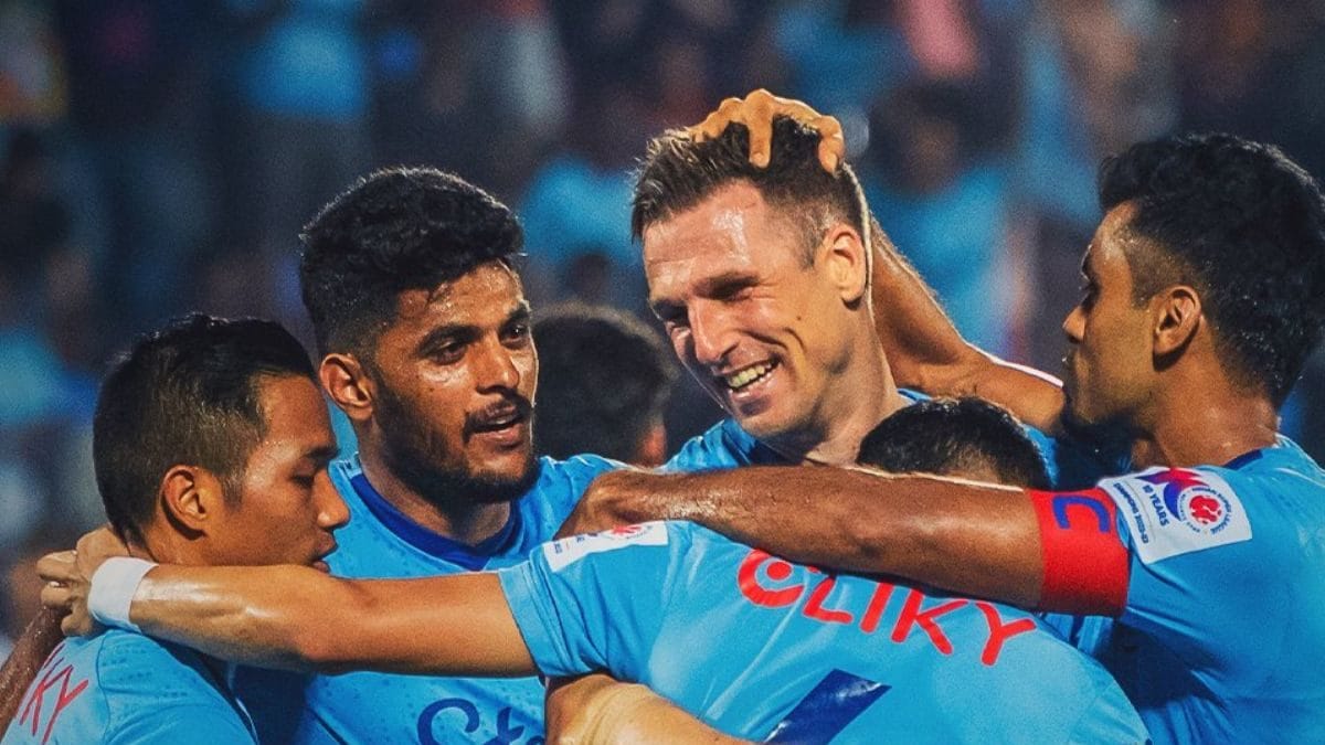 ISL 2023-24: Mumbai City FC Thrash Northeast United FC 4-1 as Vikram ...
