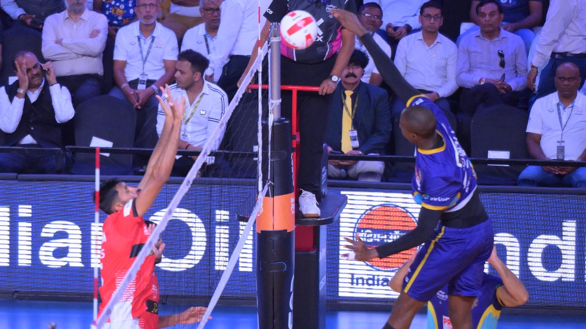 Calicut Heroes Defeat Delhi Toofans to Lift Maiden Prime Volleyball ...